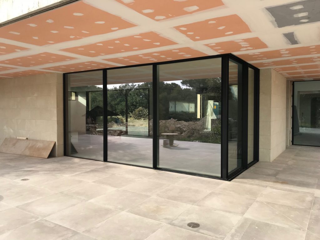 COULISSANTES MINIMALISTES, COR VISION ET COR VISION PLUS – ARCCO Fenêtres